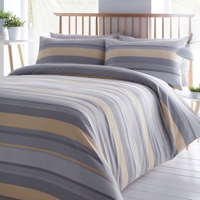 Offer Debenhams Home Collection - Grey Karina bedding set